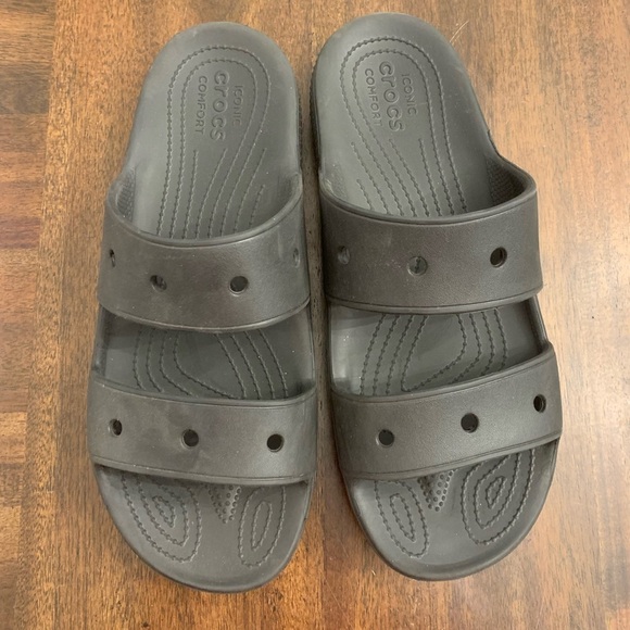 CROCS | Shoes | Crocs Classic Sandal Mens 1 Black Used Sandals Slides ...